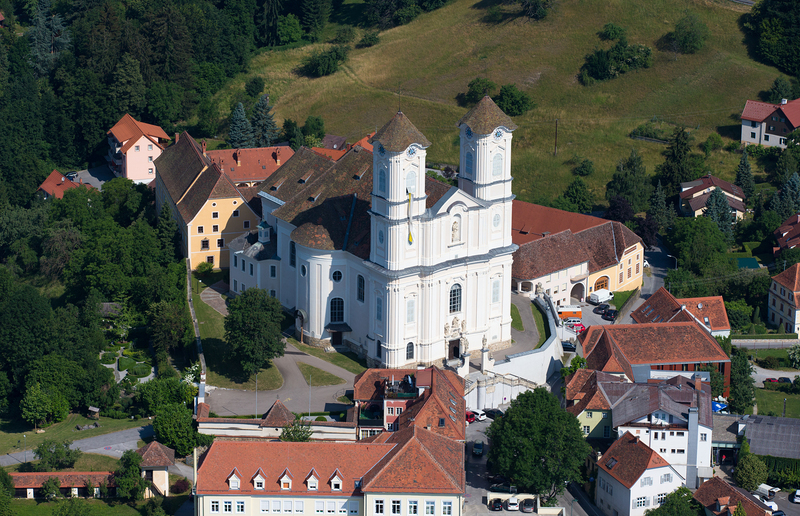 Festreigen zur Basilika-Erhebung am Weizberg