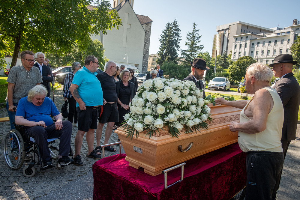 Fotos: Begräbnis Pfarrer Pucher